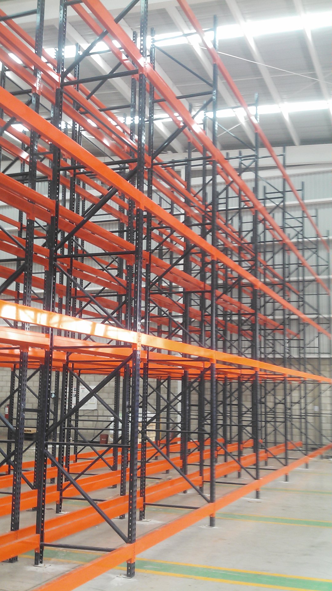 Racks selectivos, sistemas versátiles y ajustables - Blog Tyrsa ...